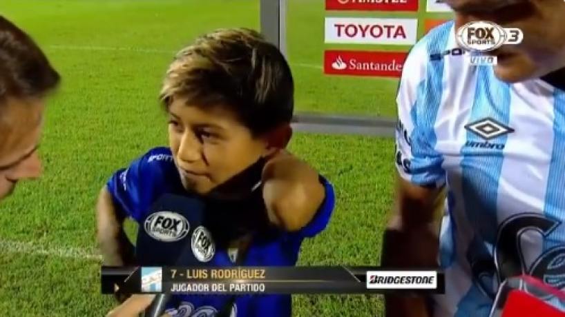 Video: el Pulga Rodríguez brilló y conmovió a un pequeño hincha en vivo ...
