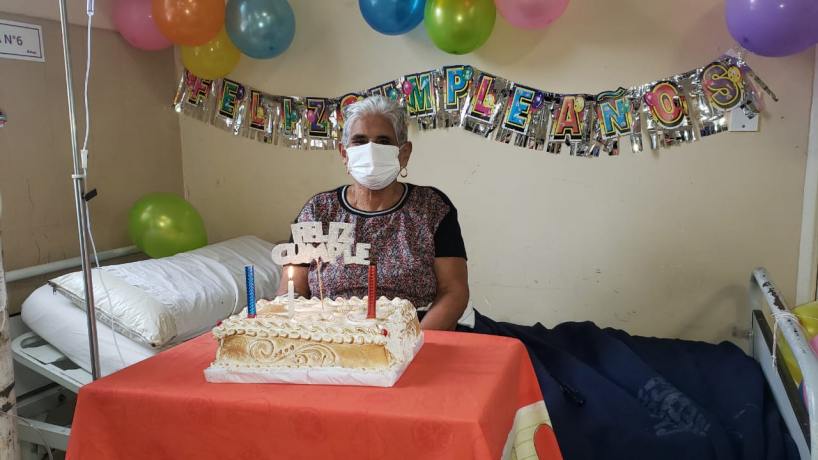 "Ya he salido": doña Josefa cumplió 80 años y recibió el regalo que ...