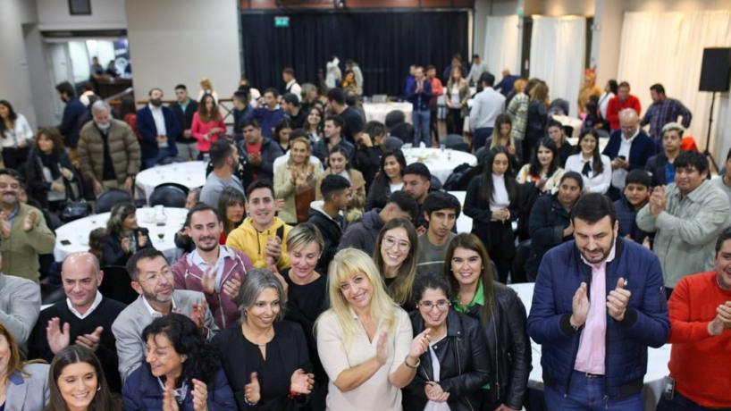 Rossana Chahla: “Necesitamos urgente una San Miguel de Tucumán que nos ... Rossana Chahla: “Necesitamos urgente una San Miguel de Tucumán que nos ...