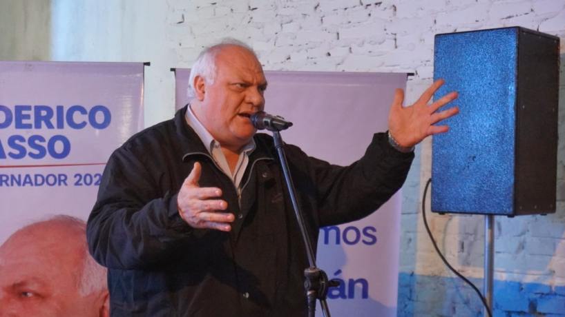 Masso sobre Bussi y Miliei: "Son payasos que critican a la casta, pero ...