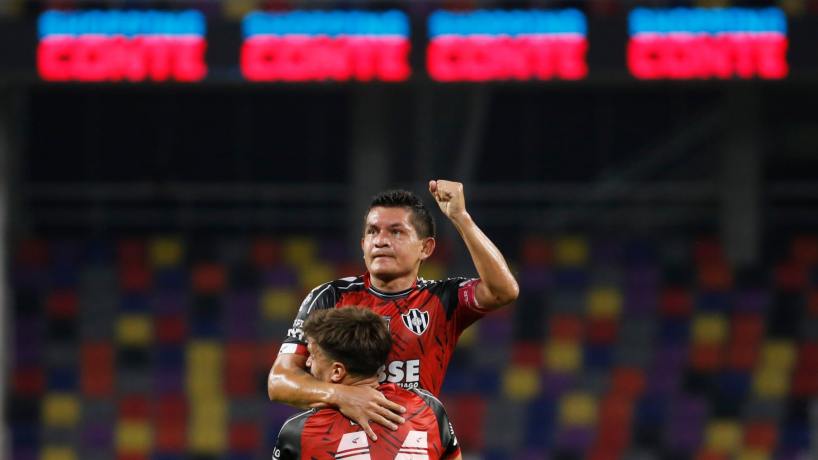 "Se viene el cine": El Pulga Rodríguez tiene nuevo equipo y debutaría ...