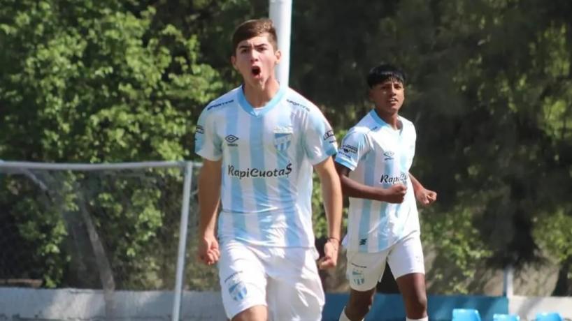 El sueño del pibe: con 16 años, va al banco en Atlético Tucumán y ...