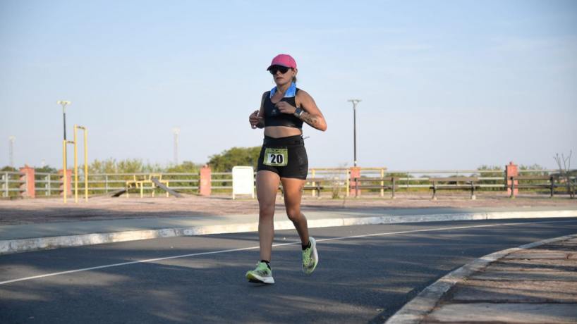 Andrea Galván, la mujer tucumana que será la primera en correr el ...