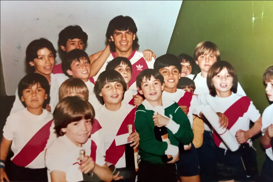 El Laucha Luchetti como nunca antes: de sus inicios como delantero a la ...