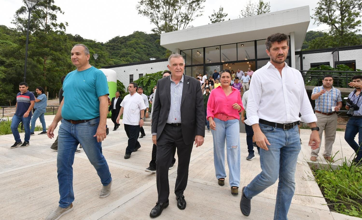 "La gestión no para": Jaldo celebró el final y entrega de obra de La ...